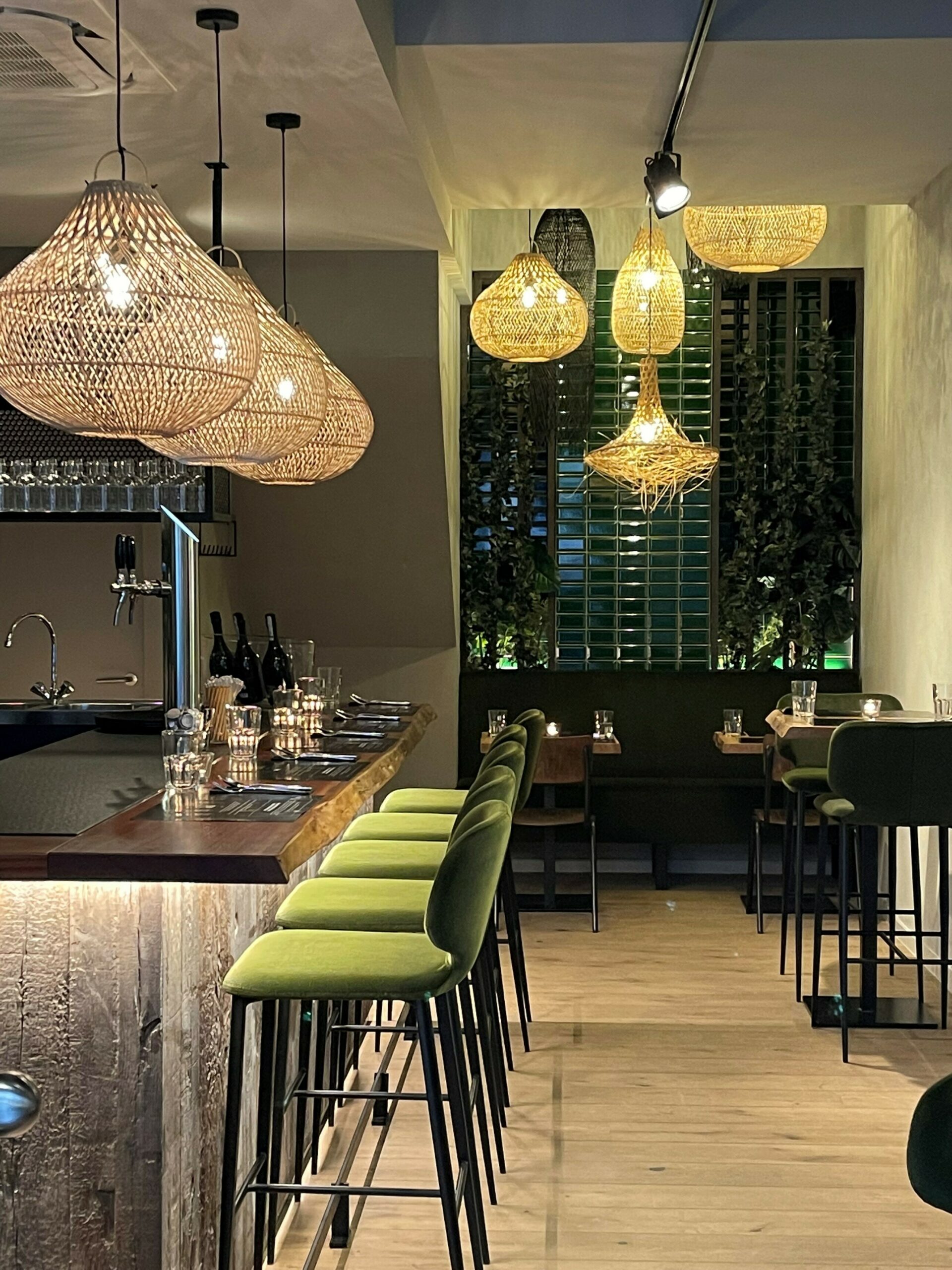 NOWJOBS helpt Gentse Thai Eatery ‘Kin Khao’ groeien - Kin Khao - Thai ...